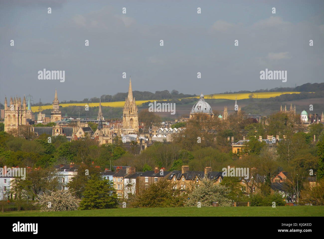 View of Oxford from South Park in spring Stock Photo - Alamy