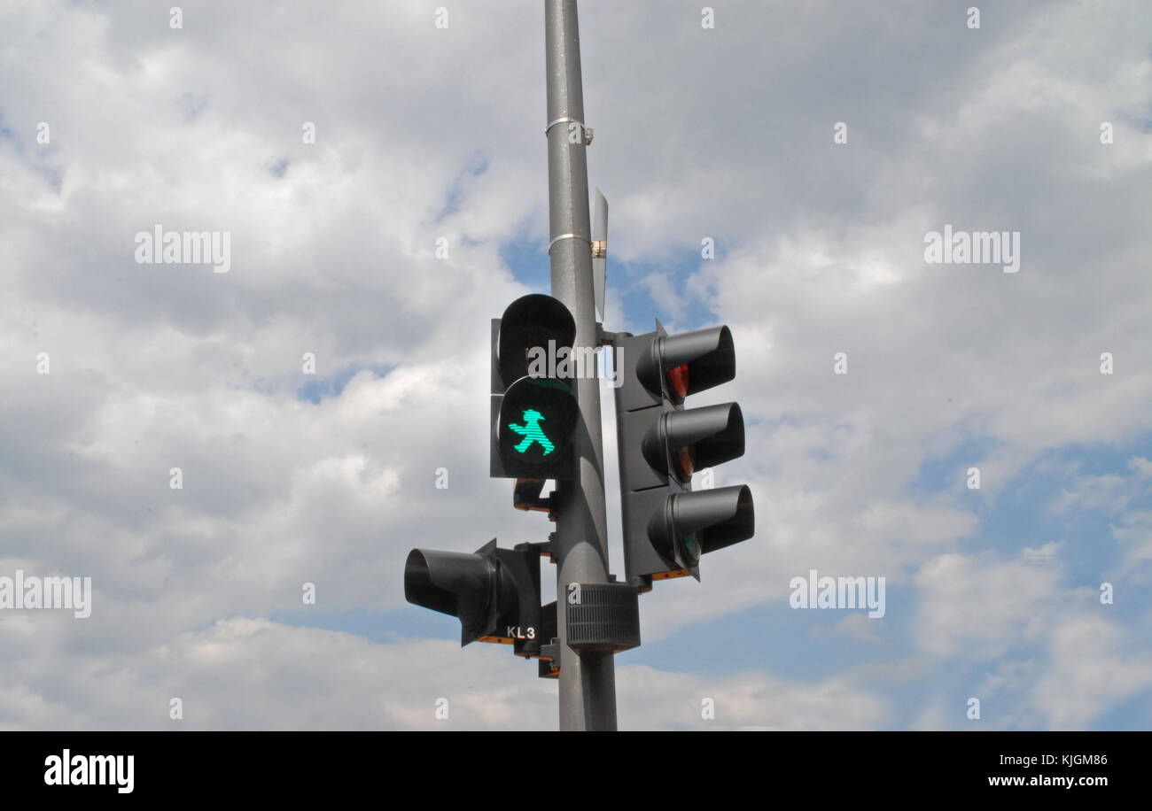 Germany berlin pedestrian crossing light hi-res stock photography and ...