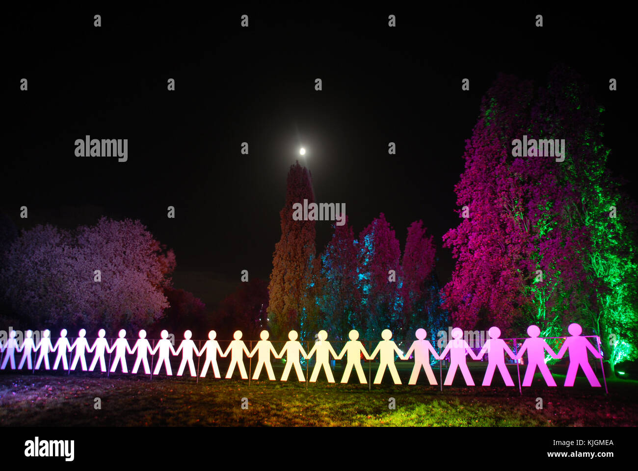 Human chain hi-res stock photography and images - Alamy