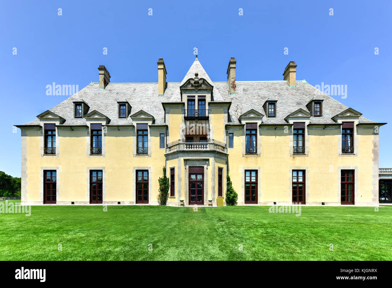 Castle Huntington New York Oheka Castle | TCLF