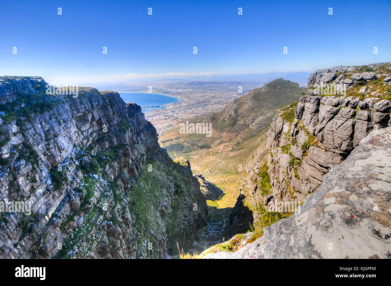 Landscape surrounding Table Mountain in Cape Town, South Africa Stock ...