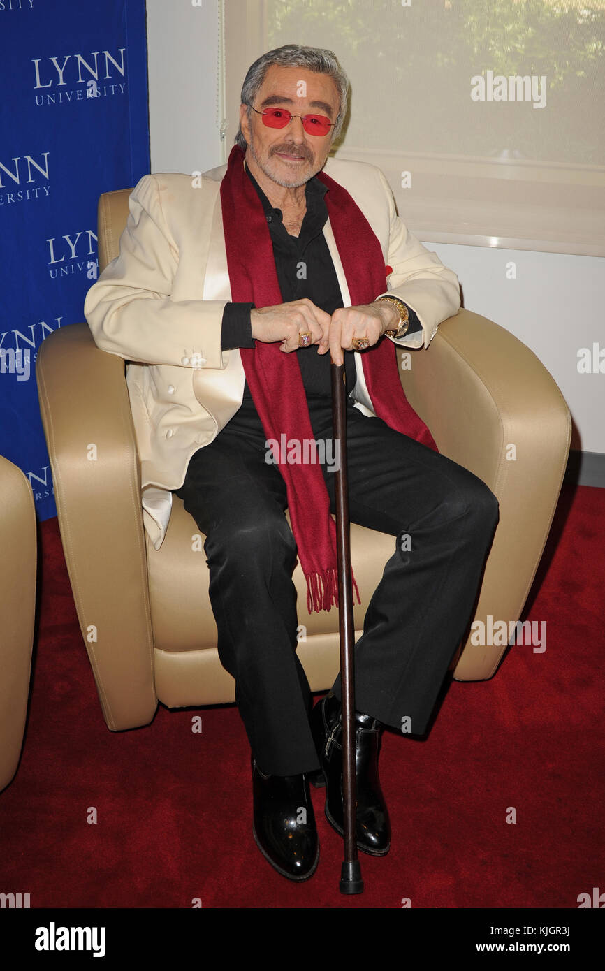 BOCA RATON, FL - MARCH 11: Actor Burt Reynold, Suzanne Niedland and ...