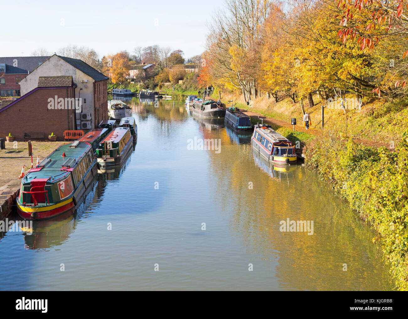 Devizes Wharf Stock Photos & Devizes Wharf Stock Images - Alamy