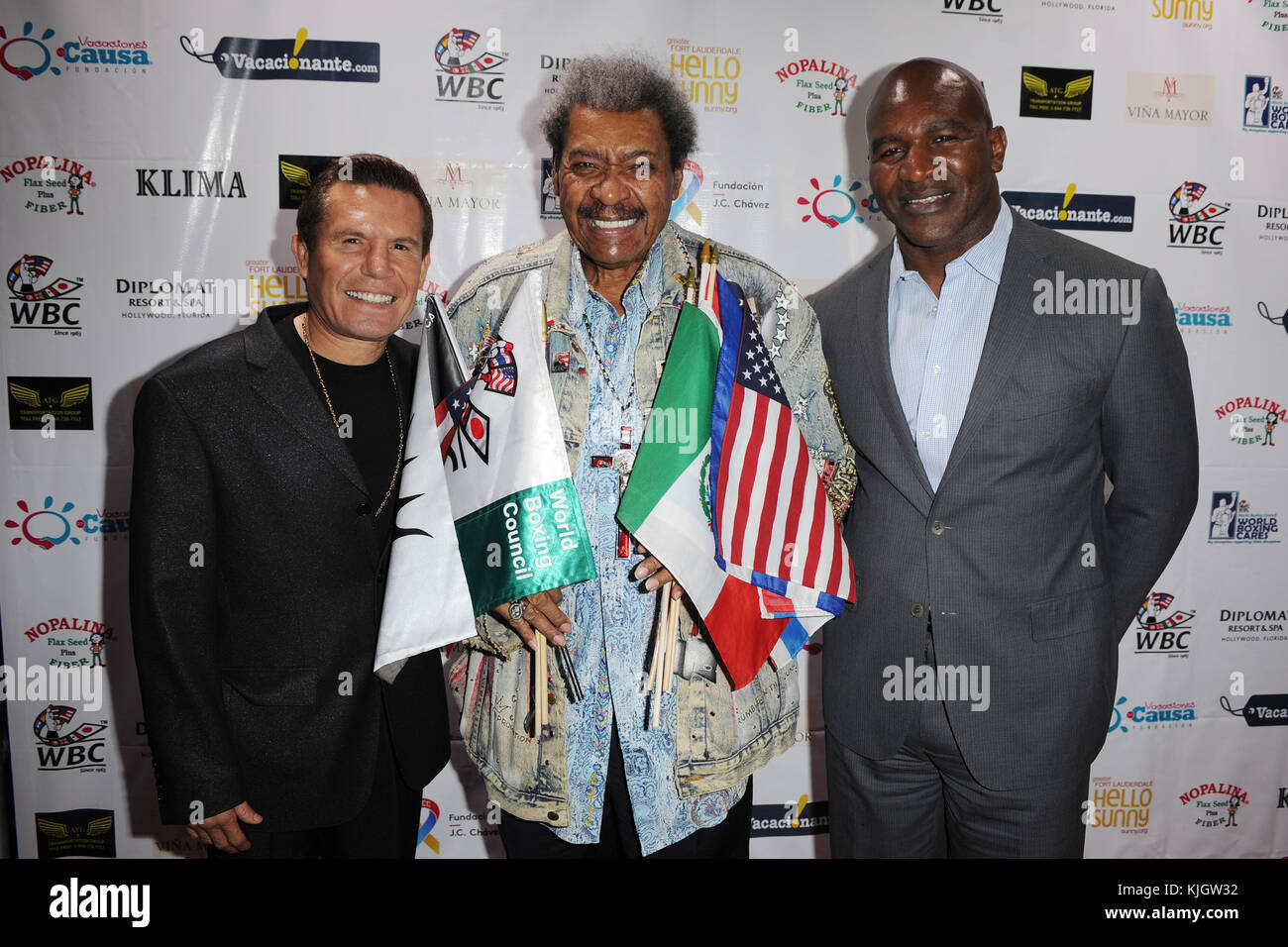 MIAMI BEACH, FL - JUNE 15: Julio Cesar Chavez, Don King, Evander ...