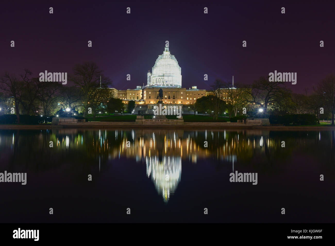 The Capitol Building of the United States of America at night. Seen ...