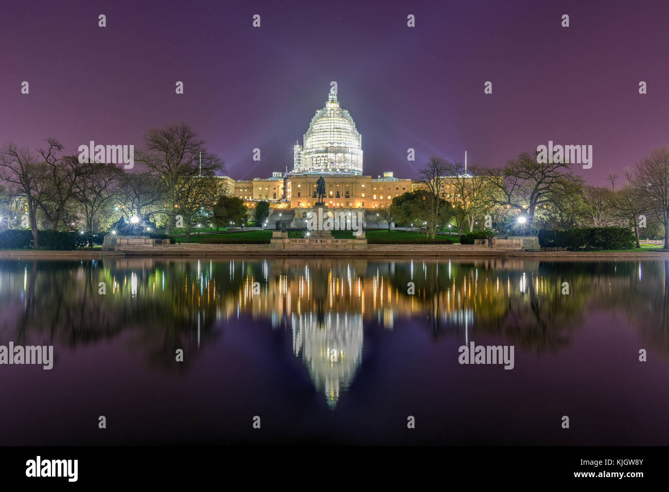 The Capitol Building of the United States of America at night. Seen ...
