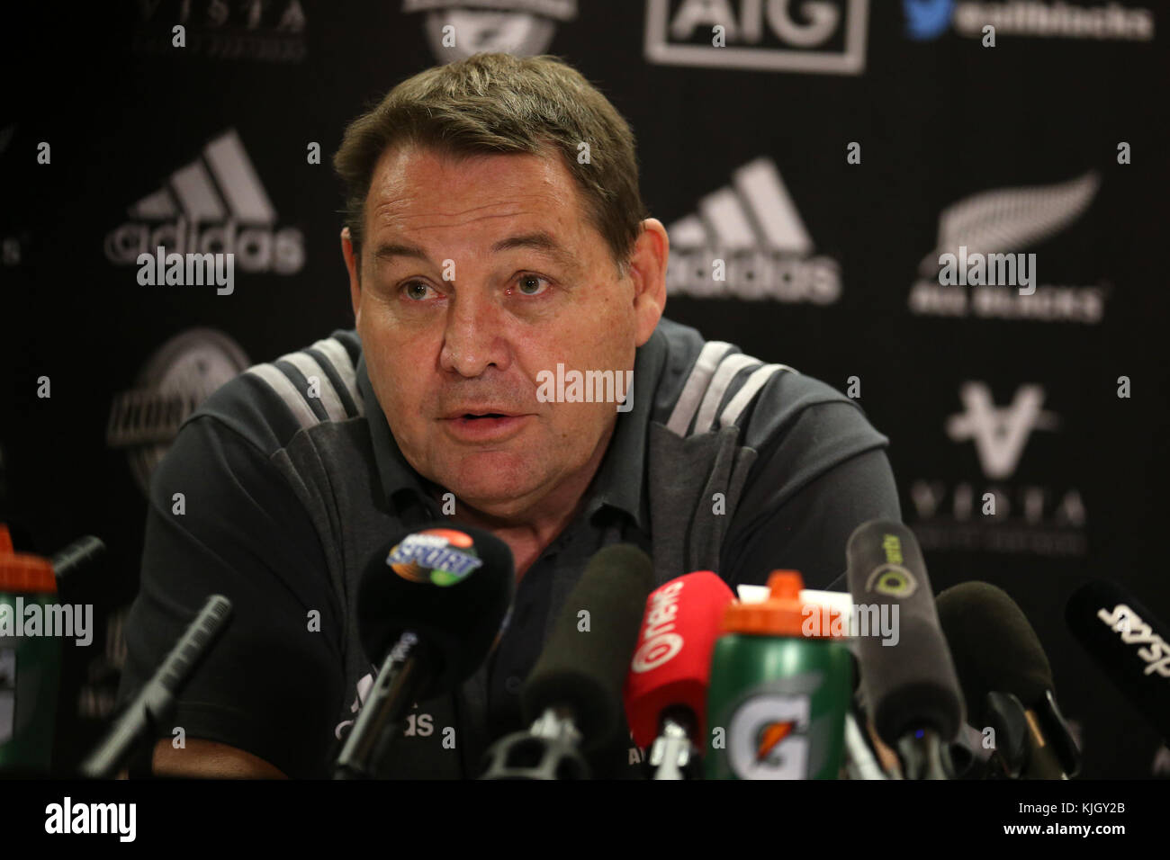 Cardiff, UK. 23rd Nov, 2017. Steve Hansen, the Allblacks rugby team ...