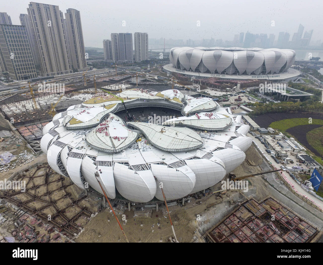Hangzhou olympic sports center hi-res stock photography and images - Alamy