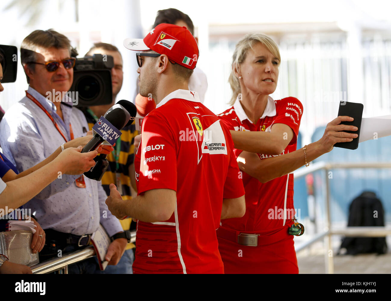 Abu Dhabi, UAE. 23rd Nov, 2017. Motorsports: FIA Formula One World ...