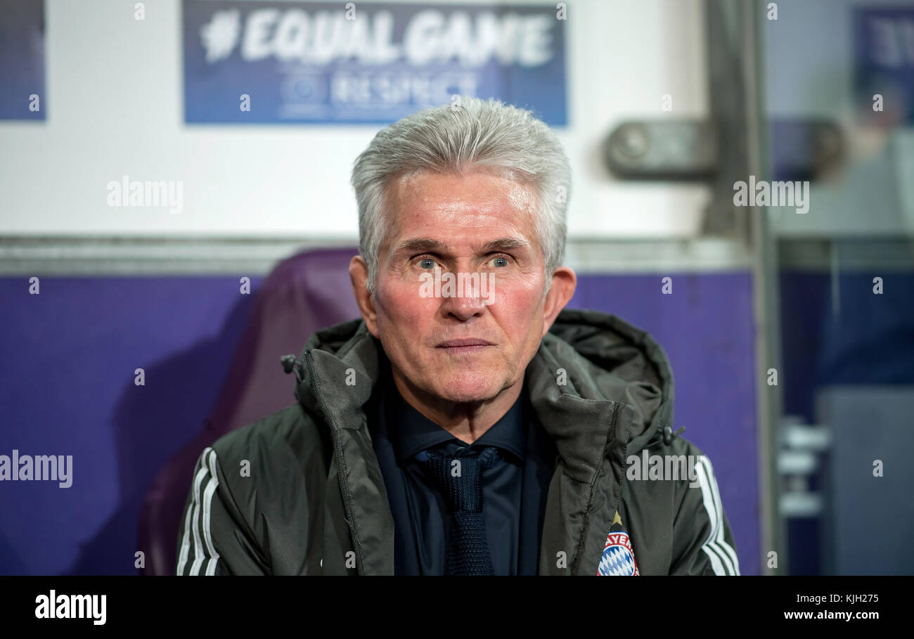 Anderlecht, Belgium. 22nd Nov, 2017. Munich's coach Jupp Heynckes ...