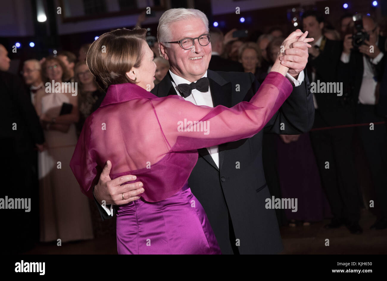 Berlin, Germany. 24th Nov, 2017. Federal President Frank-Walter ...
