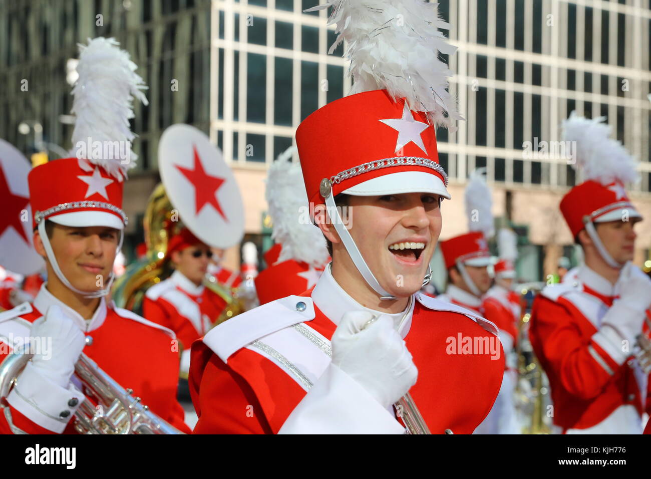 New York, USA. 23rd Nov, 2017. The Macy's Great American Marching Band ...