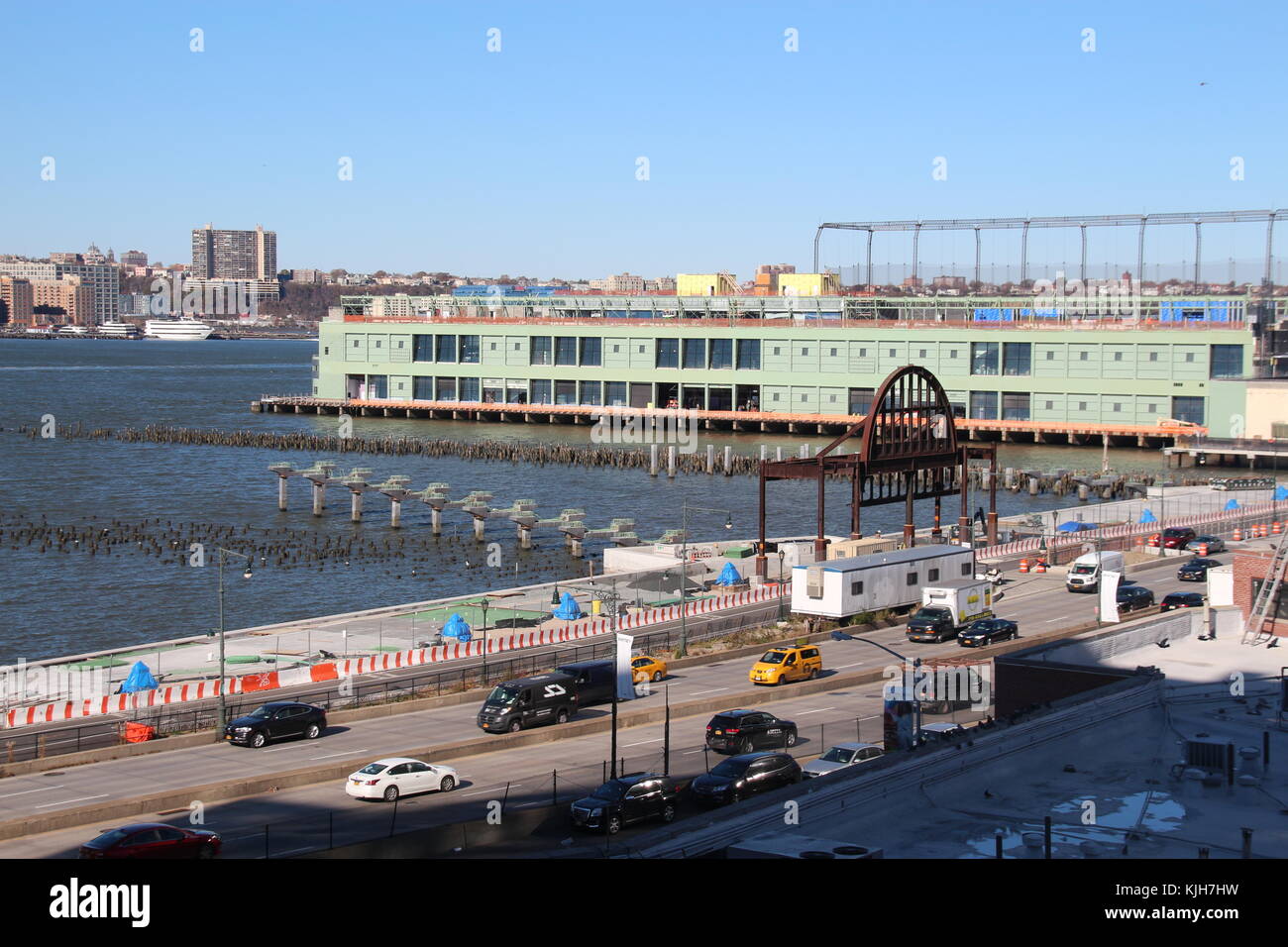 Titanic survivors new york hi-res stock photography and images - Alamy