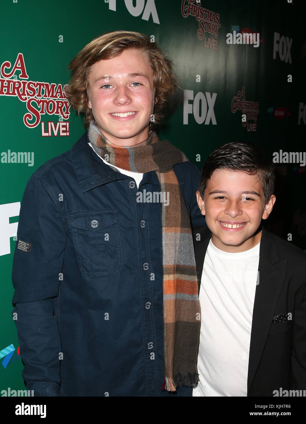 Los Angeles, Ca, USA. 24th Nov, 2017. Sacha Carlson, Sammy Ramirez, at ...