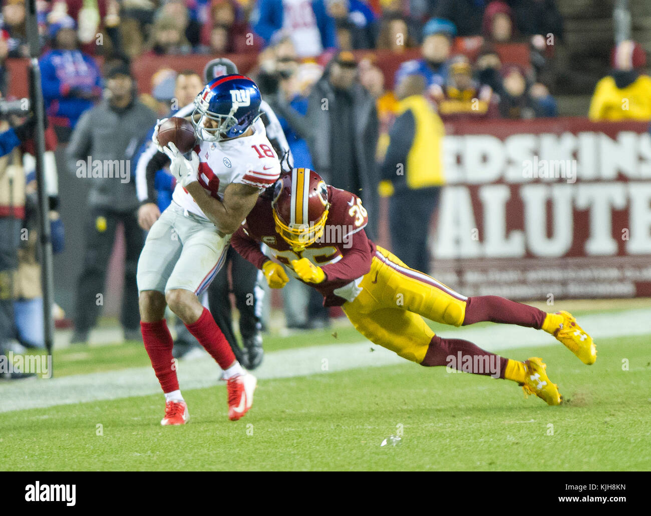 New York Giants wide receiver Roger Lewis (18) makes a reception before ...