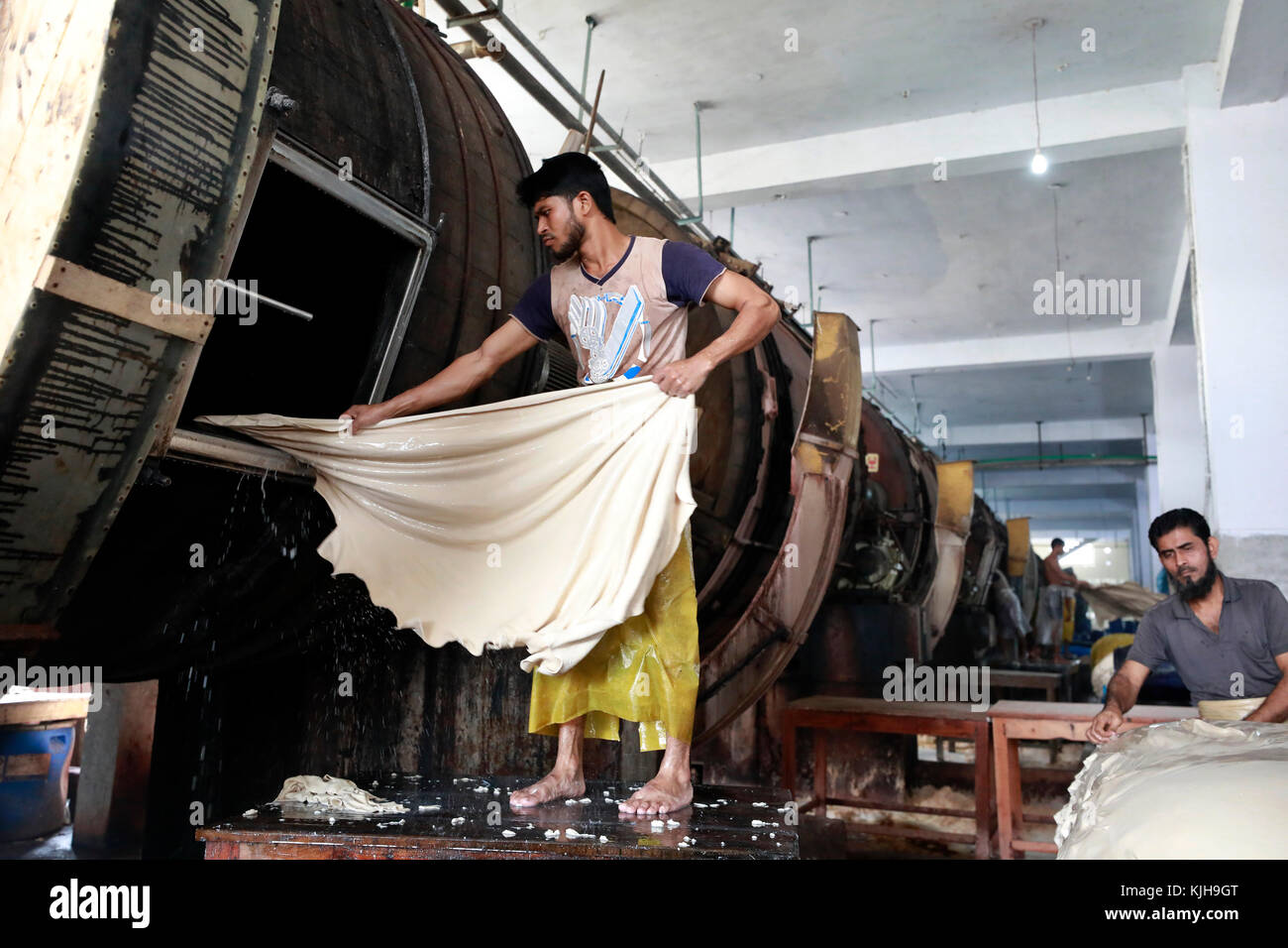 Savar dhaka bangladesh 25th nov hi-res stock photography and images - Alamy