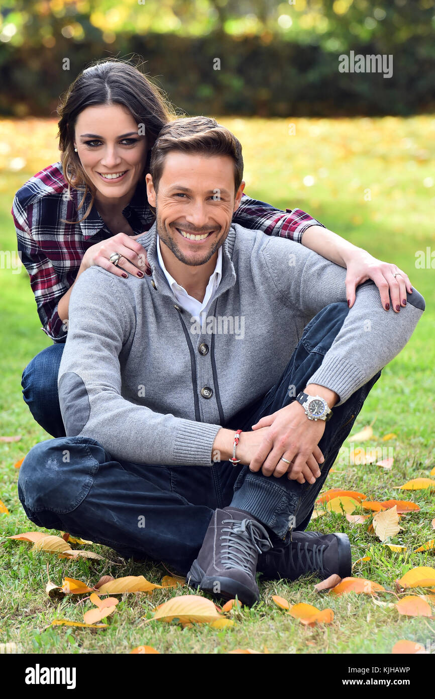 Linea bianca hi-res stock photography and images - Alamy