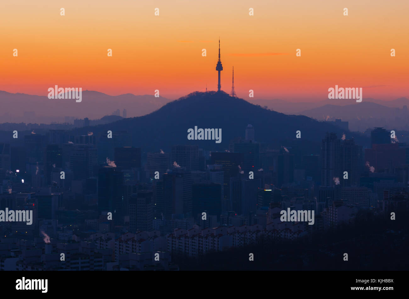 Sunrise of Seoul City Skyline, South Korea Stock Photo - Alamy
