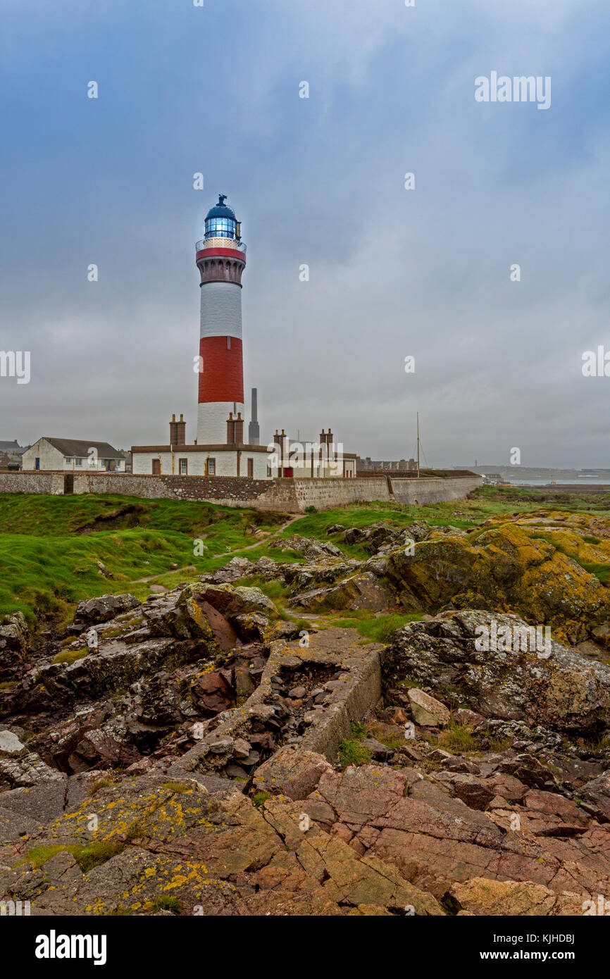 Buchan ness lighthouse aberdeenshire hi-res stock photography and ...