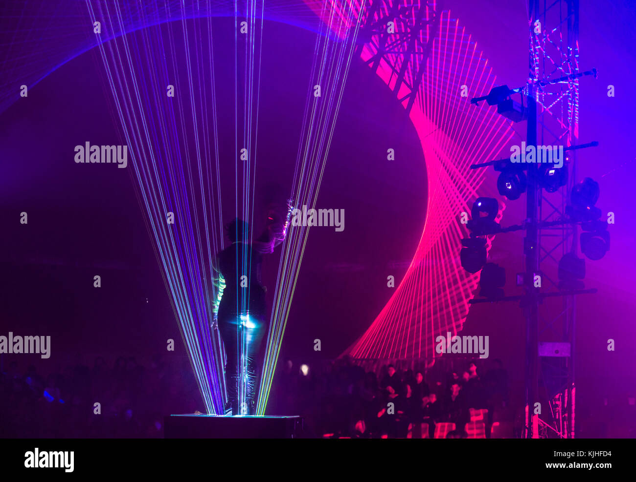 Night laser hi-res stock photography and images - Alamy