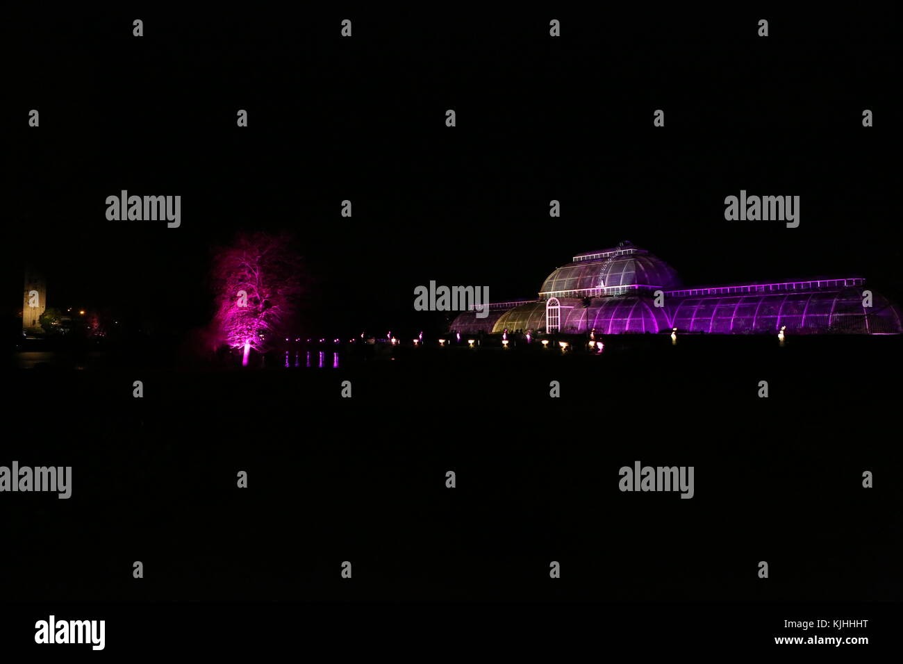 Kews world renowned arboretum hi-res stock photography and images - Alamy