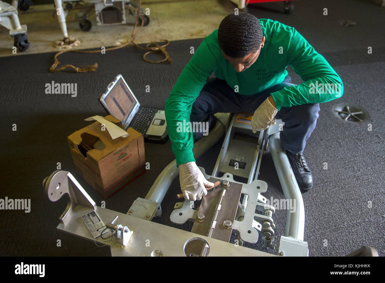 PHILIPPINE SEA (Nov. 8, 2017) Aviation Machinist's Mate Airman Lamar ...