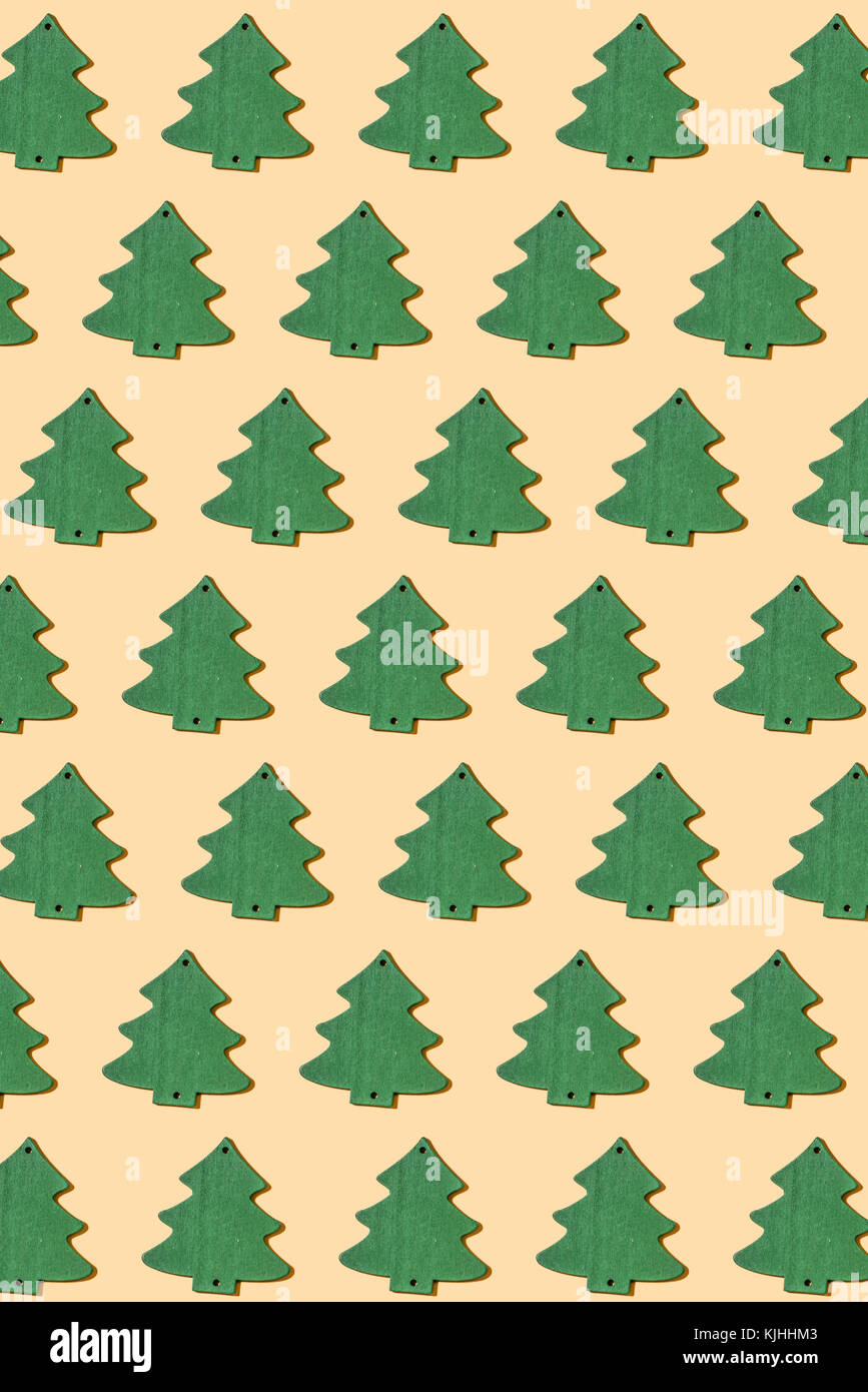 Green Christmas tree repeated pattern background Stock Photo - Alamy