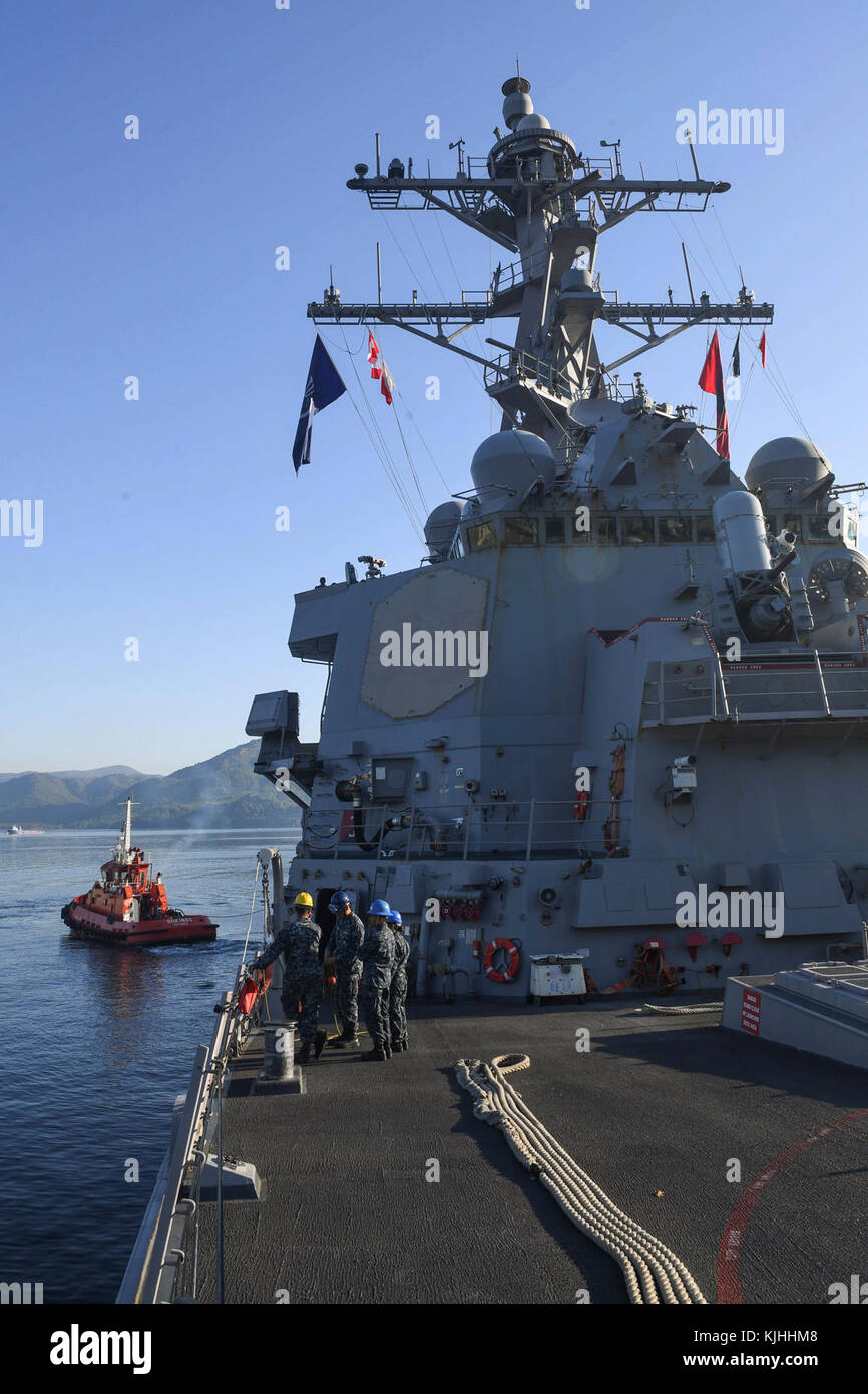AKSAZ, Turkey (Nov. 9, 2017) The Arleigh Burke-class guided-missile ...