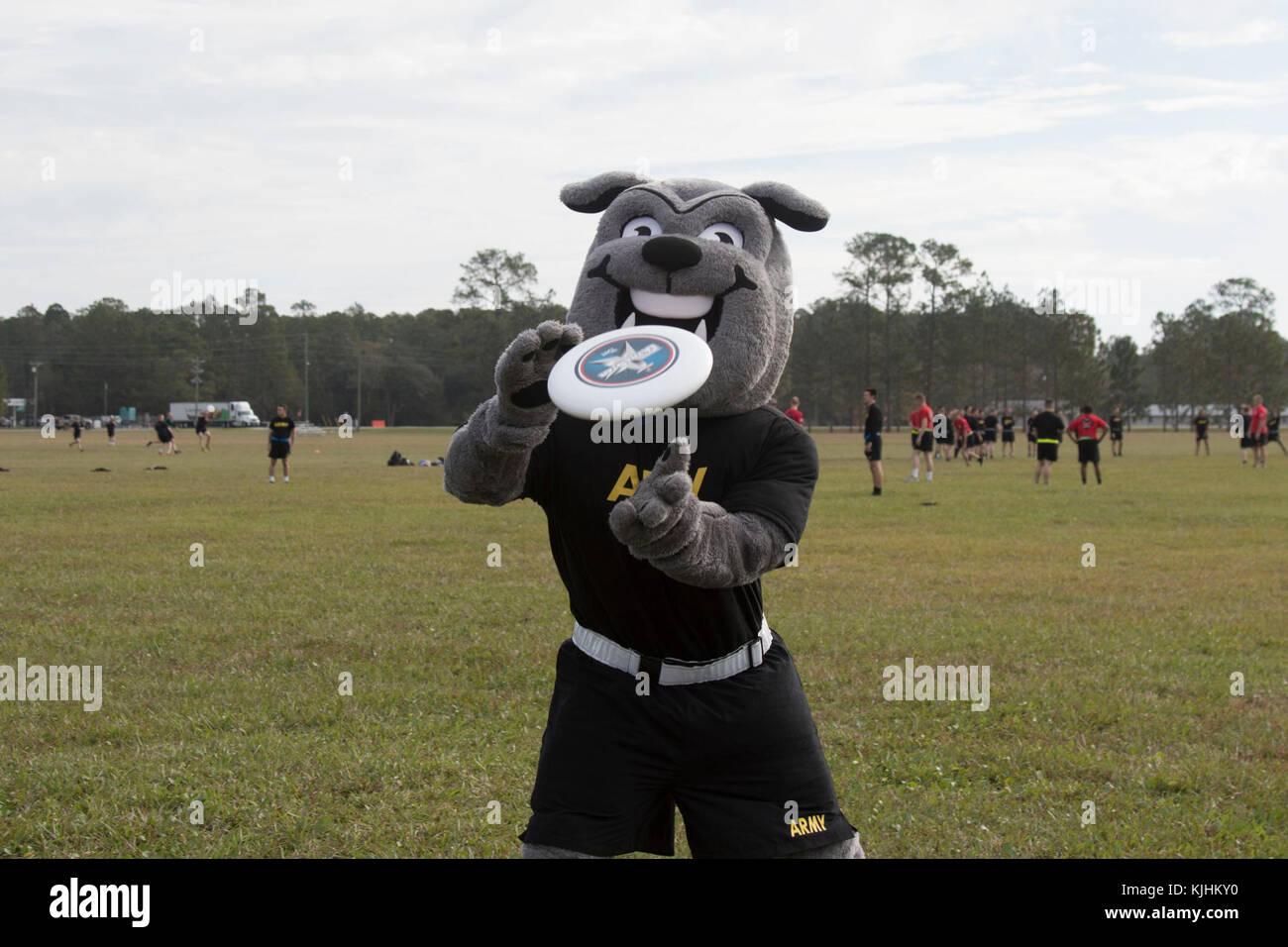 Sgt. Rocky, 3rd Infantry Division's mascot, plays frisbee with Soldiers ...