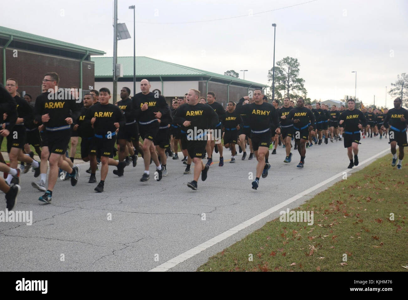 Soldiers of 2nd Armored Brigade Combat Team, 3rd Infantry Division ...