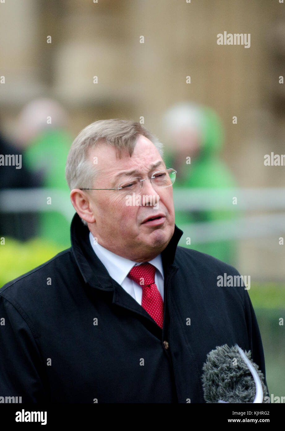 Ian mearns mp hi-res stock photography and images - Alamy