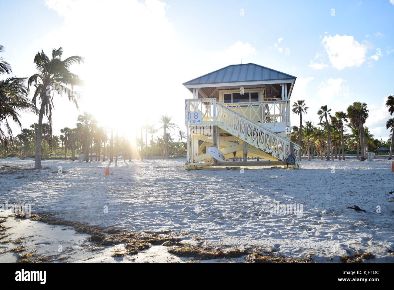 Lifeguard's station at Key Biscayne Beach, Miami FL Stock Photo - Alamy