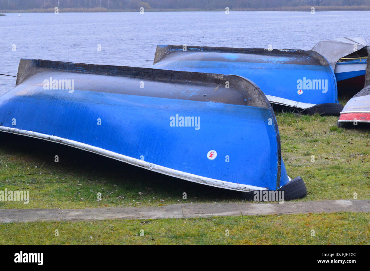 Inverted canoe hi-res stock photography and images - Alamy