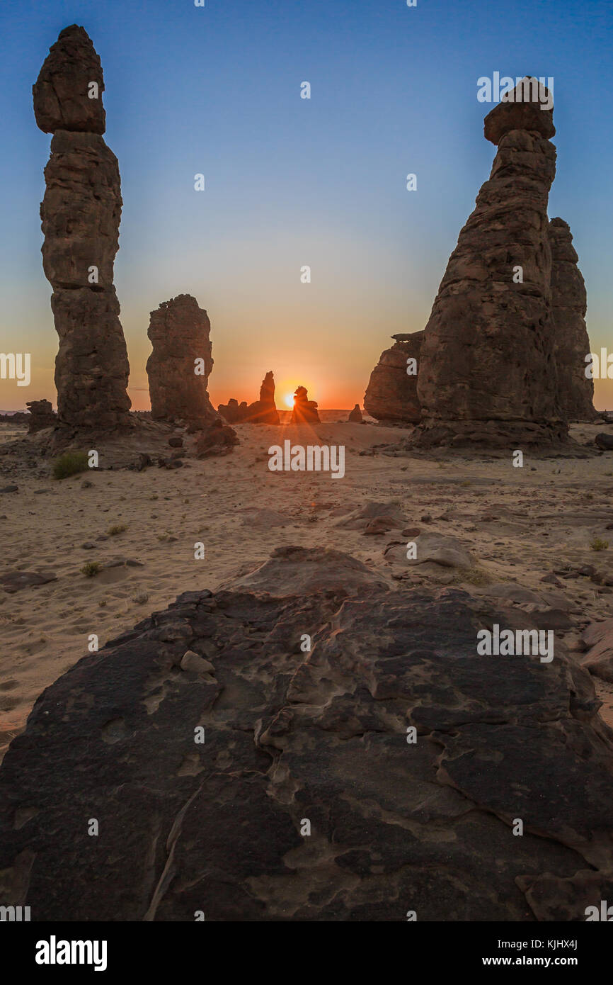 Arid desert rock formations hi-res stock photography and images - Alamy