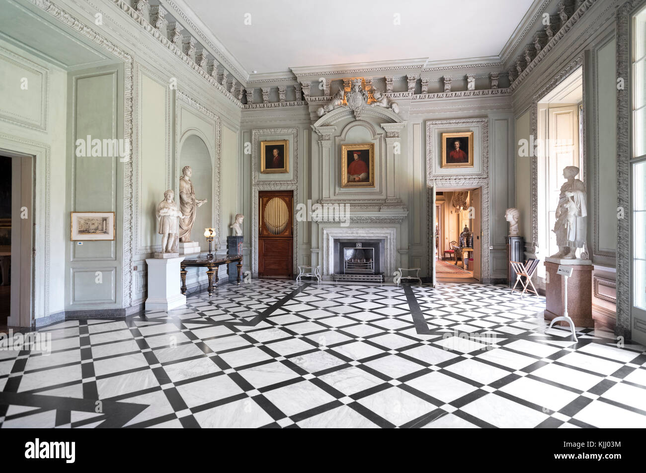 PETWORTH HOUSE (1688) PETWORTH WEST SUSSEX UNITED KINGDOM Stock Photo ...