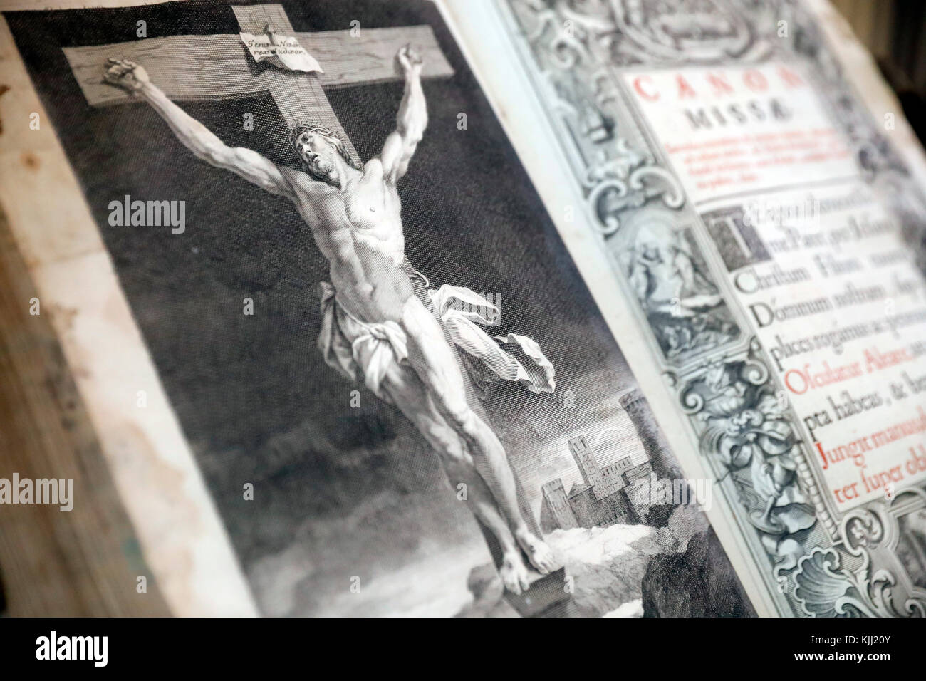 Roman Mass Crucifixion