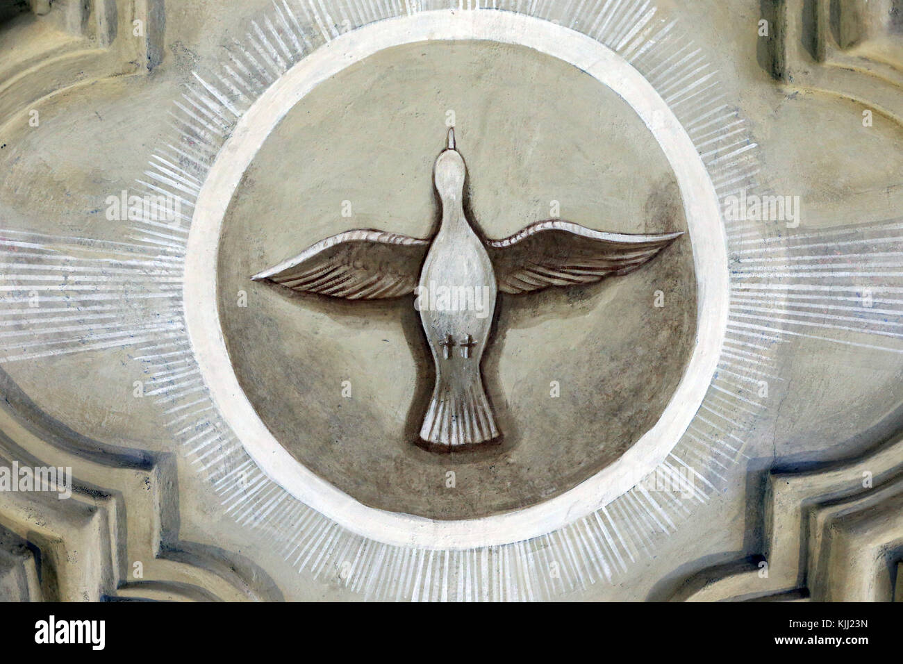 Christian holy spirit dove hi-res stock photography and images - Alamy