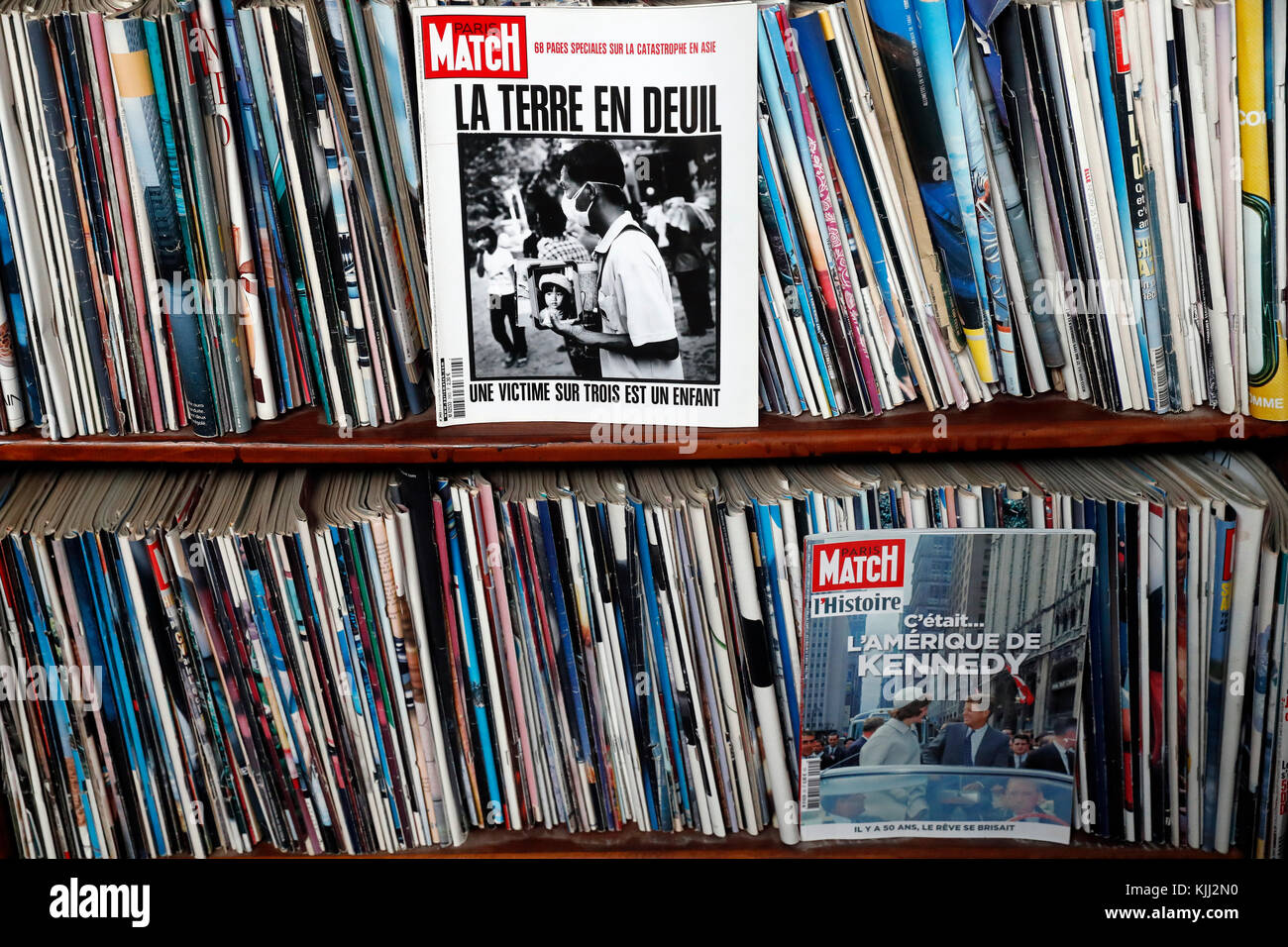 Old magazines hi-res stock photography and images - Alamy