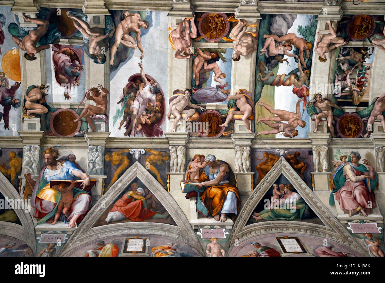 Vatican museums, Rome. Sixtine chapel. Italy Stock Photo - Alamy