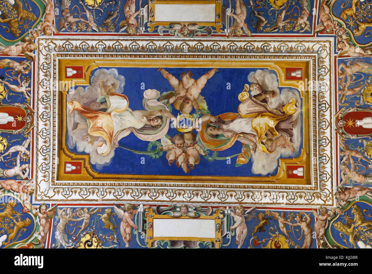 Vatican museums, Rome. Ceiling fresco. Italy Stock Photo - Alamy
