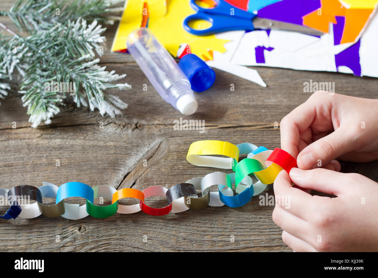 Paper chain tree hi-res stock photography and images - Alamy