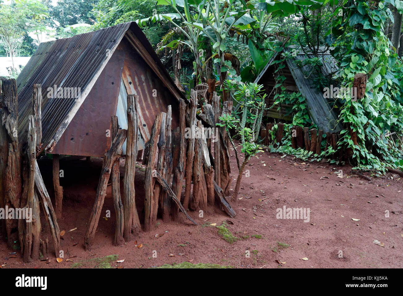 Jarai (Gia Rai) ethnic group. Graves, tombs looking like local houses ...