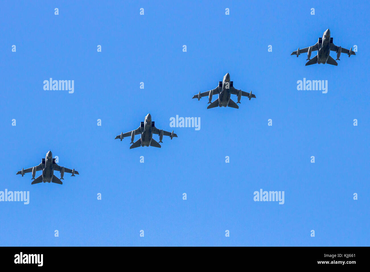 Tornado formation hi-res stock photography and images - Alamy