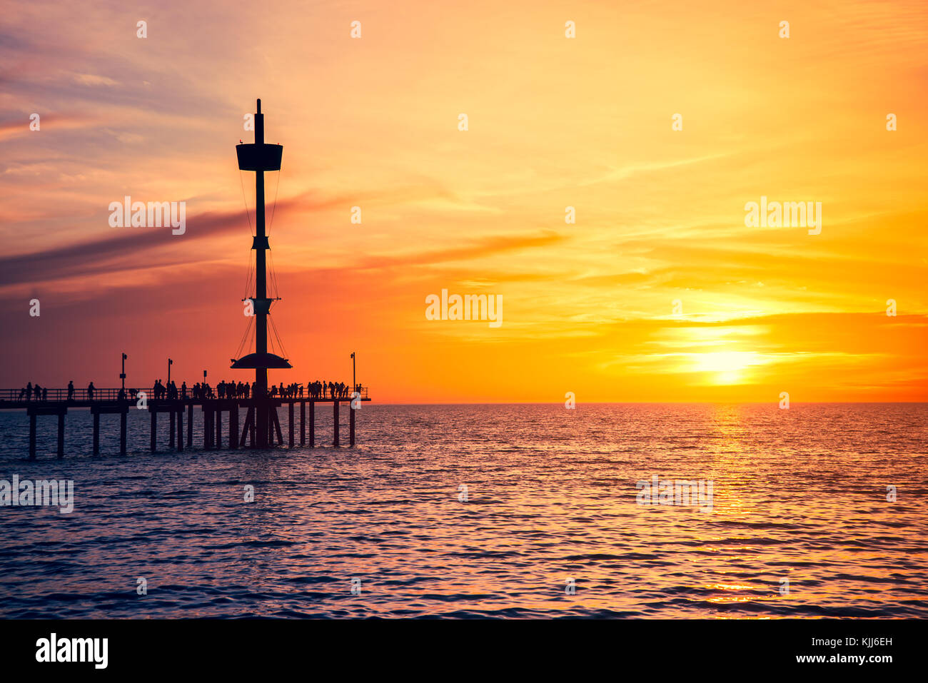 Brighton skyline silhouette hi-res stock photography and images - Alamy
