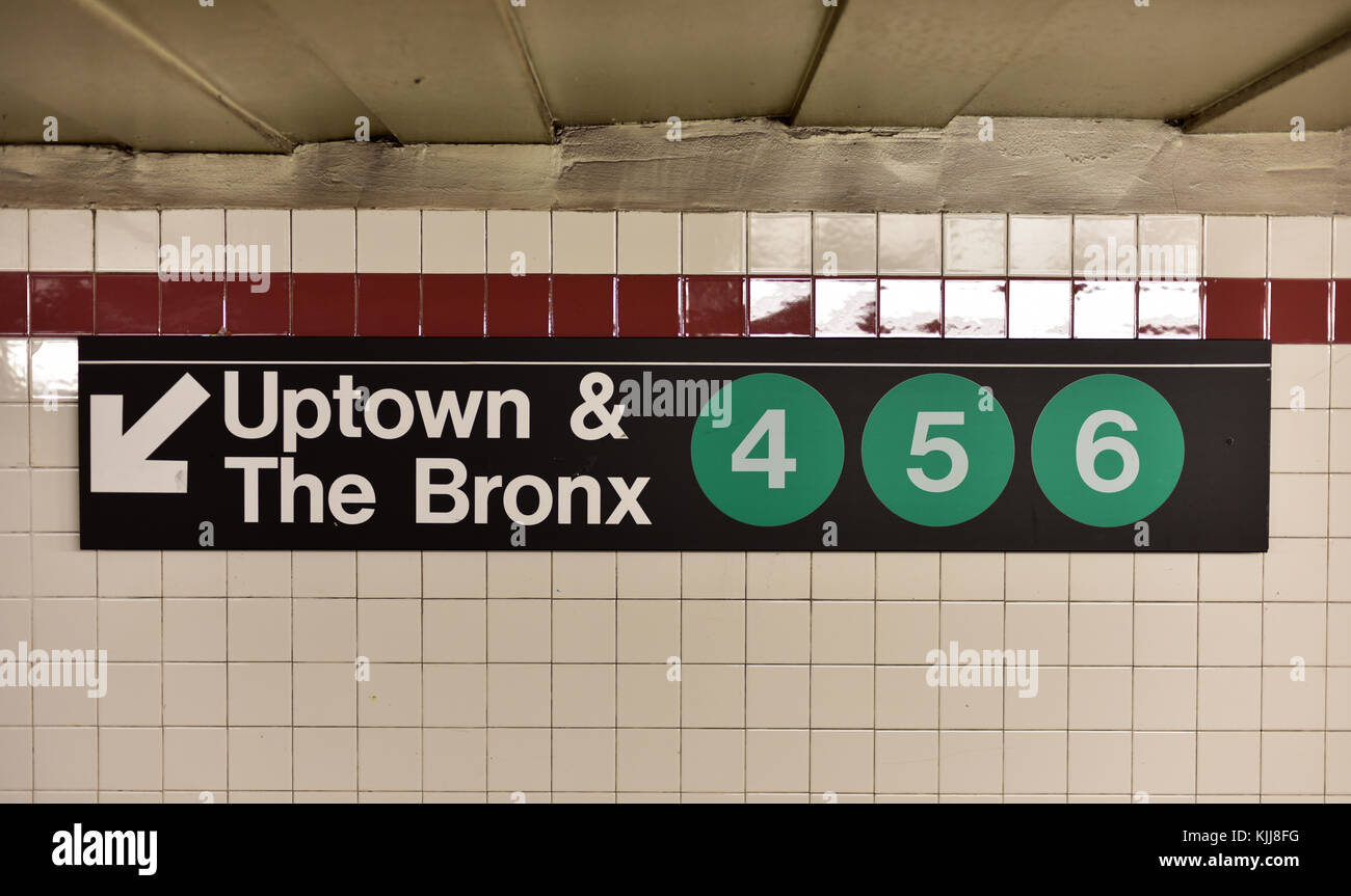 Brooklyn bridge city hall station hi-res stock photography and images ...