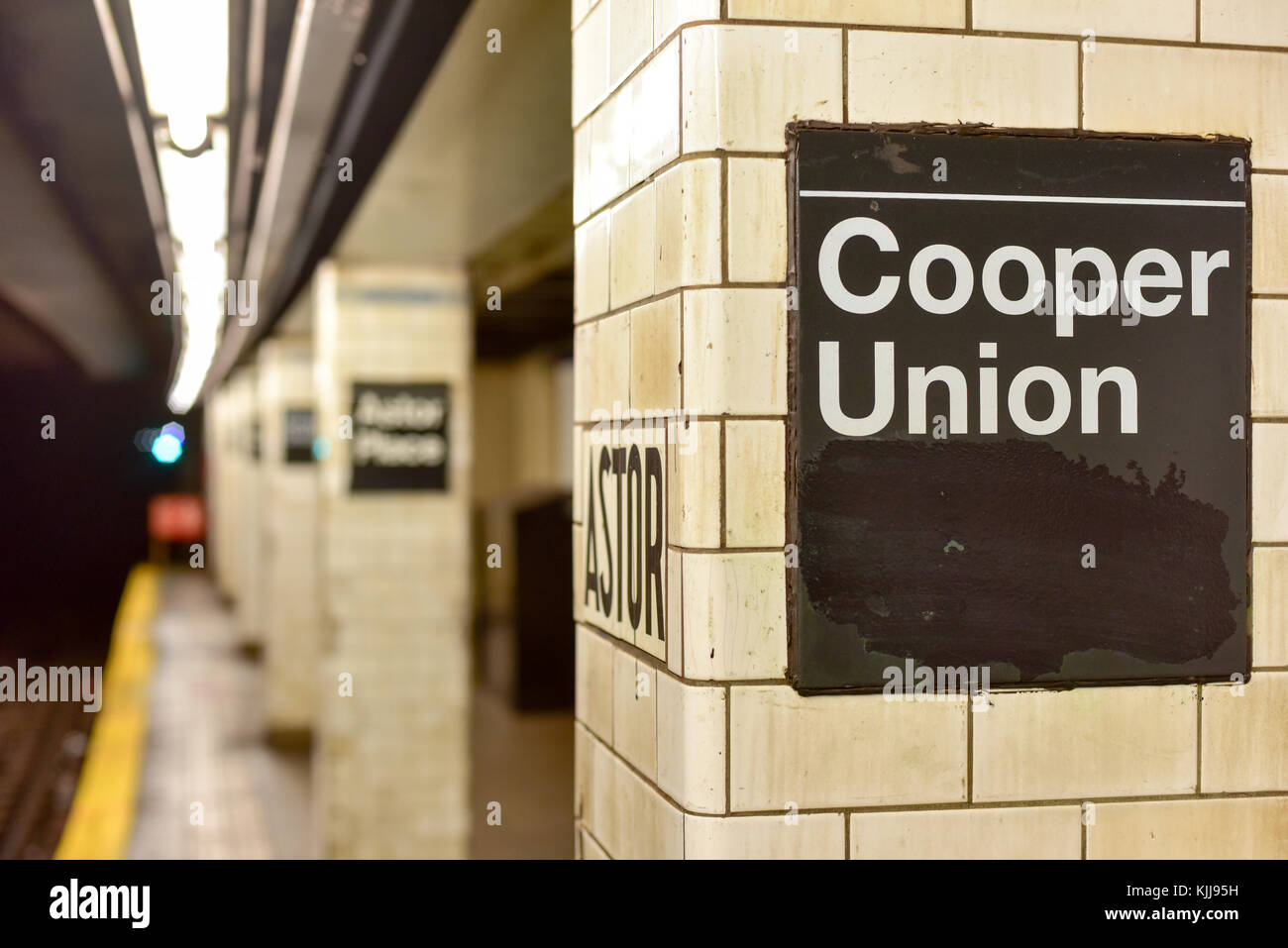 New York, USA - May 31, 2015: Astor Place / Cooper Union Subway Station ...