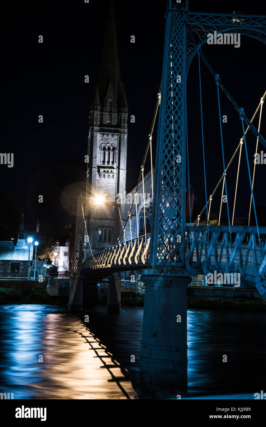 Night view of inverness castle hi-res stock photography and images - Alamy