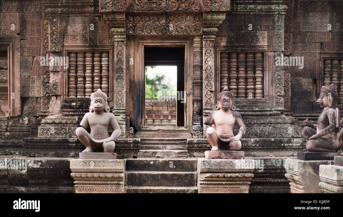 Hanuman temple statues hi-res stock photography and images - Alamy