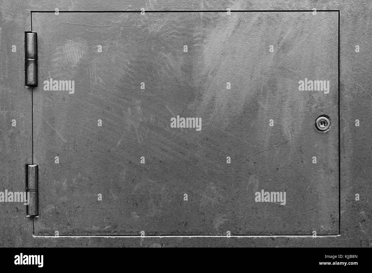 Hatch door hi-res stock photography and images - Alamy