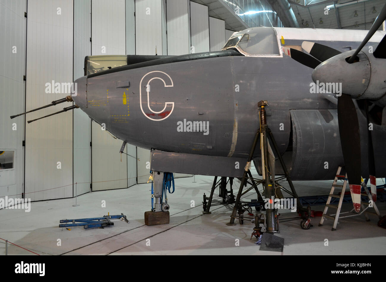 British anti submarine aircraft hi-res stock photography and images - Alamy